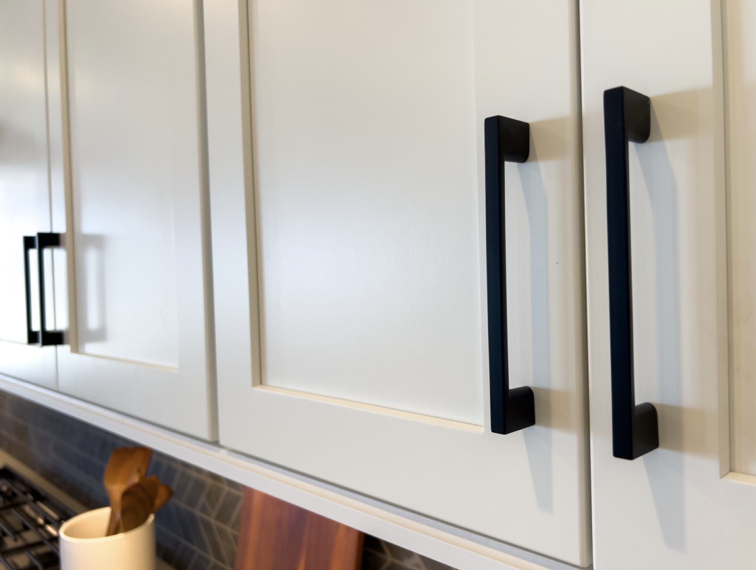 Our Guide to Picking the Best Cabinet Style for Your Kitchen